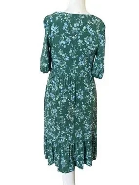 Angels | Dresses | Angels Green Floral Midi Dress With Blue Accents ...